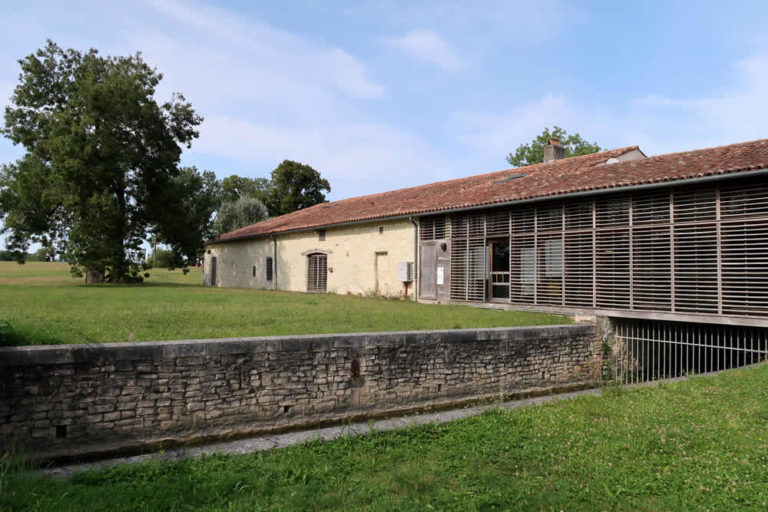 Jonzac – Une ville thermale au riche passé historique